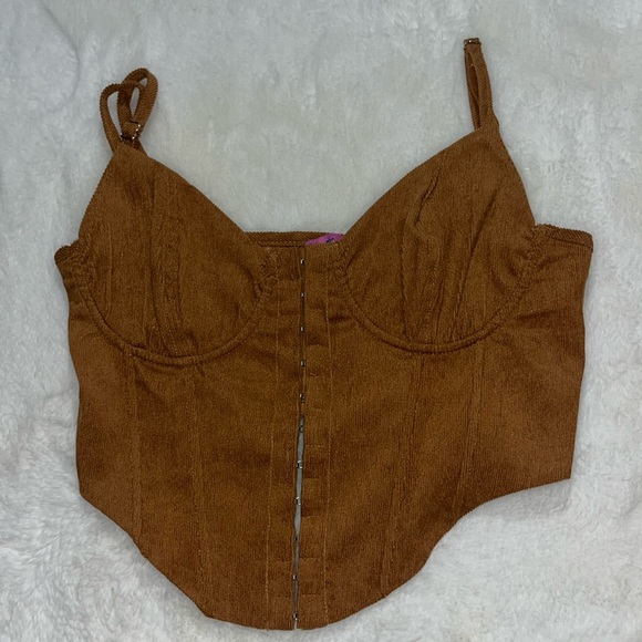 Edikted | Tops | Edikted Top Nwot | Poshmark
